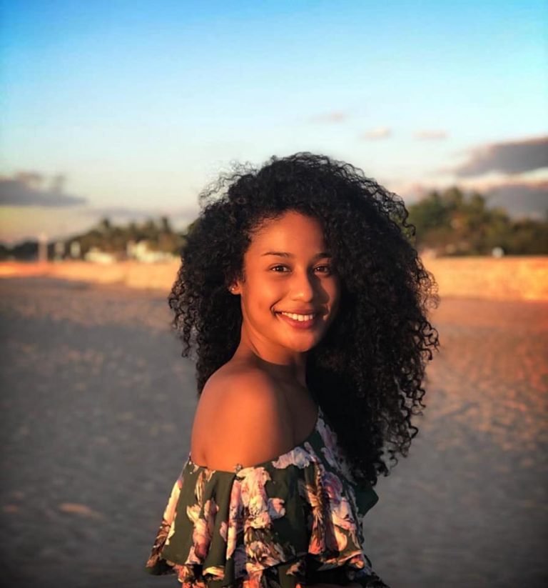 PHOTOS. Qui est Nellie Anjaratiana, la Miss Madagascar 2020 | KoolSaina.com