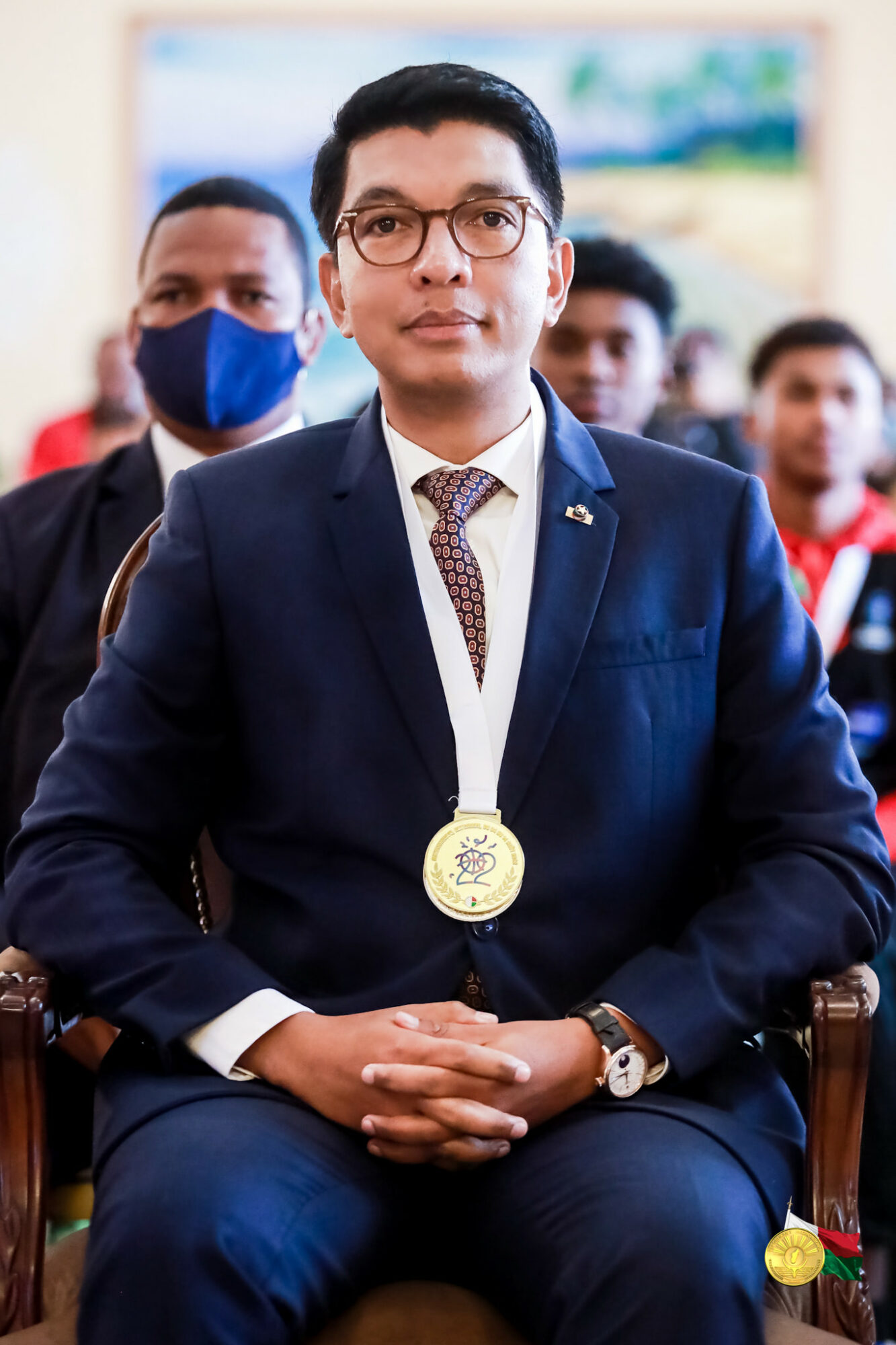 Andry Rajoelina répond à ses détracteurs sur son « titre » de ...